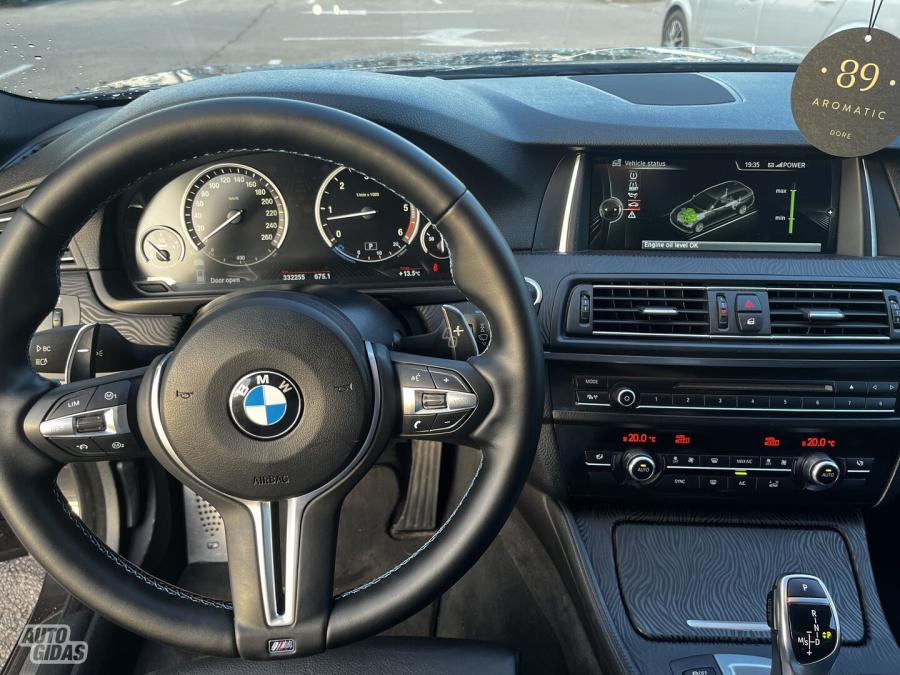 Grey BMW 530 2013 in Siauliai, with an engine capacity of 3.00 L and mileage of 332 thousand km for 8900 €, photo 8 on AUTOMOTO.COM.LV
