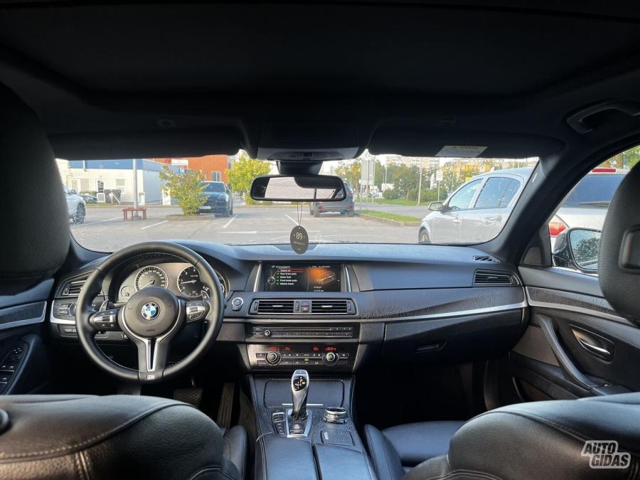 Grey BMW 530 2013 in Siauliai, with an engine capacity of 3.00 L and mileage of 332 thousand km for 8900 €, photo 9 on AUTOMOTO.COM.LV