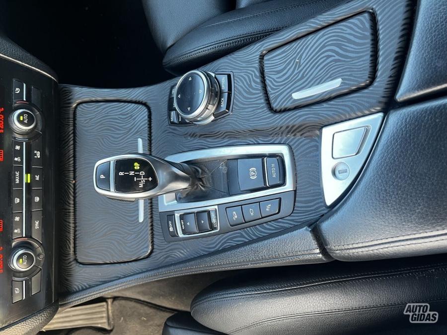 Grey BMW 530 2013 in Siauliai, with an engine capacity of 3.00 L and mileage of 332 thousand km for 8900 €, photo 11 on AUTOMOTO.COM.LV