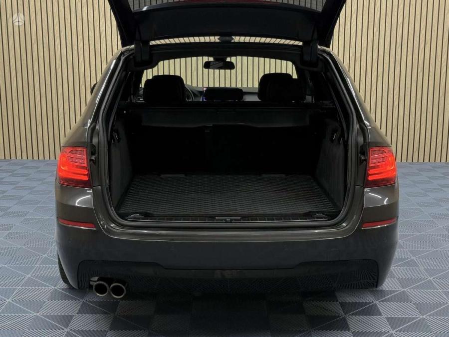 Pelēks BMW 530 2013 Marijampole, ar dzinēja tilpumu 2.99 L un nobraukumu 237 tūkst. km par 12500 €, foto 15 vietnē AUTOMOTO.COM.LV