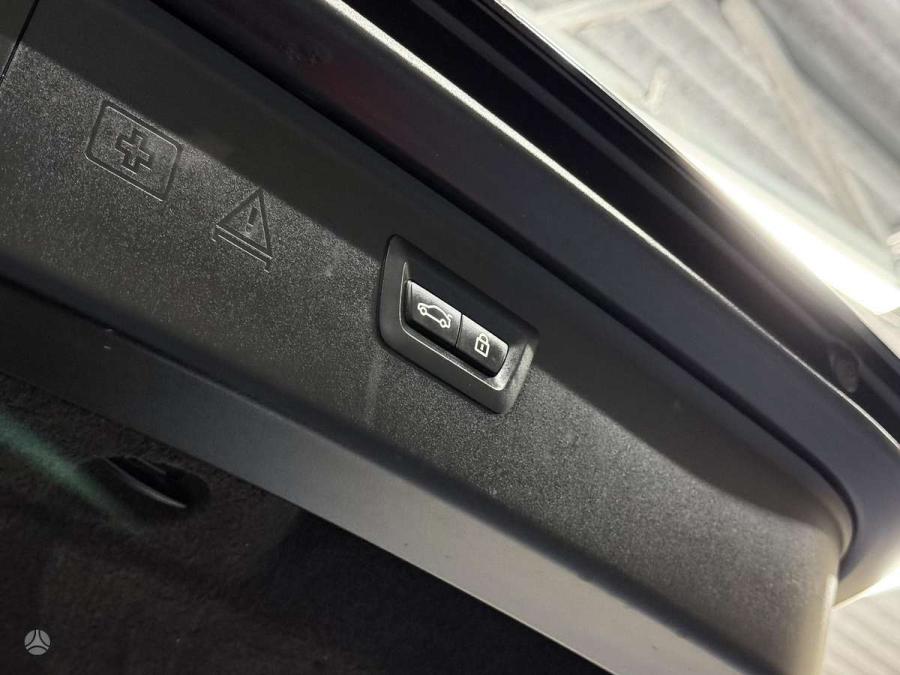 Pelēks BMW 530 2013 Marijampole, ar dzinēja tilpumu 2.99 L un nobraukumu 237 tūkst. km par 12500 €, foto 16 vietnē AUTOMOTO.COM.LV