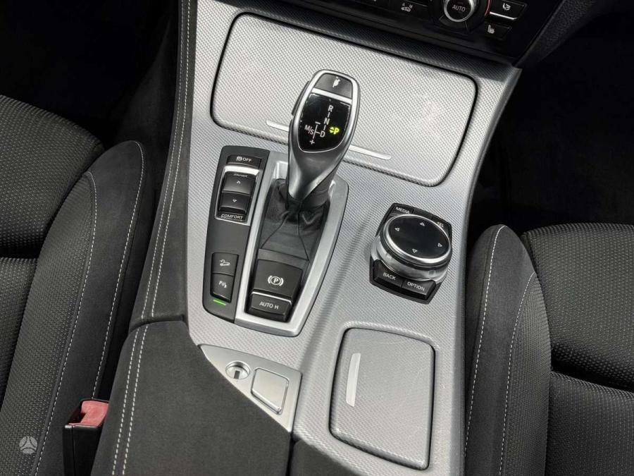 Pelēks BMW 530 2013 Marijampole, ar dzinēja tilpumu 2.99 L un nobraukumu 237 tūkst. km par 12500 €, foto 33 vietnē AUTOMOTO.COM.LV