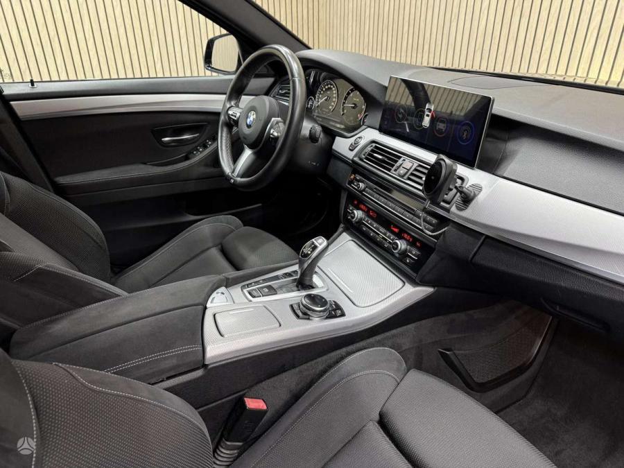 Pelēks BMW 530 2013 Marijampole, ar dzinēja tilpumu 2.99 L un nobraukumu 237 tūkst. km par 12500 €, foto 34 vietnē AUTOMOTO.COM.LV
