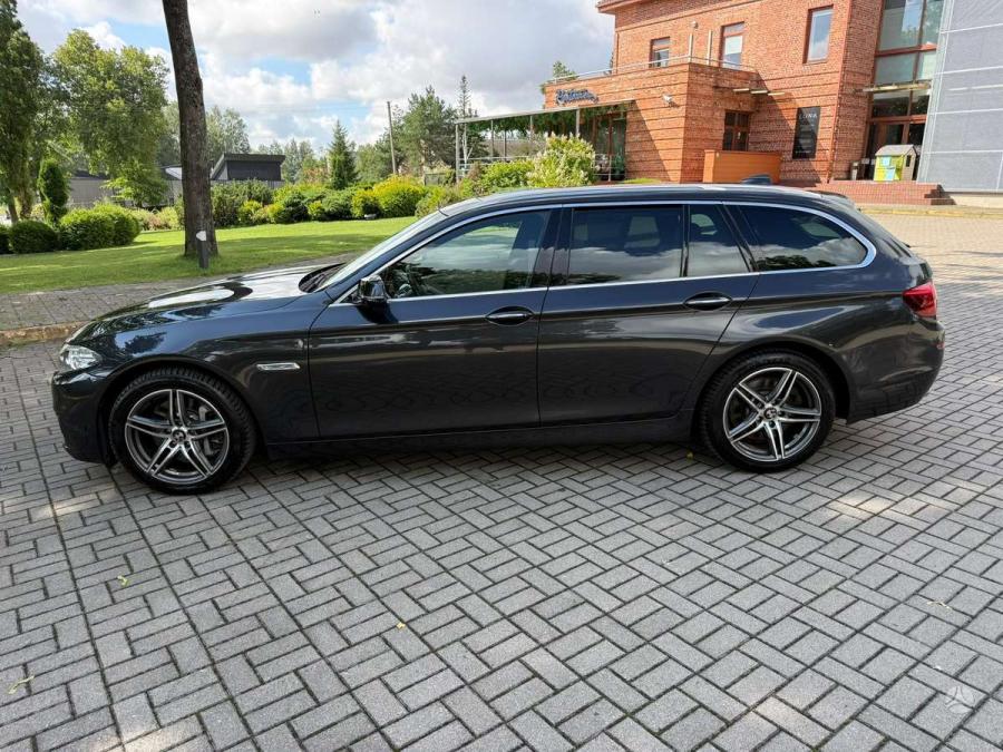 Grey BMW 530 2013 in Marijampole, with an engine capacity of 2.99 L and mileage of 270 thousand km for 9300 €, photo 3 on AUTOMOTO.COM.LV