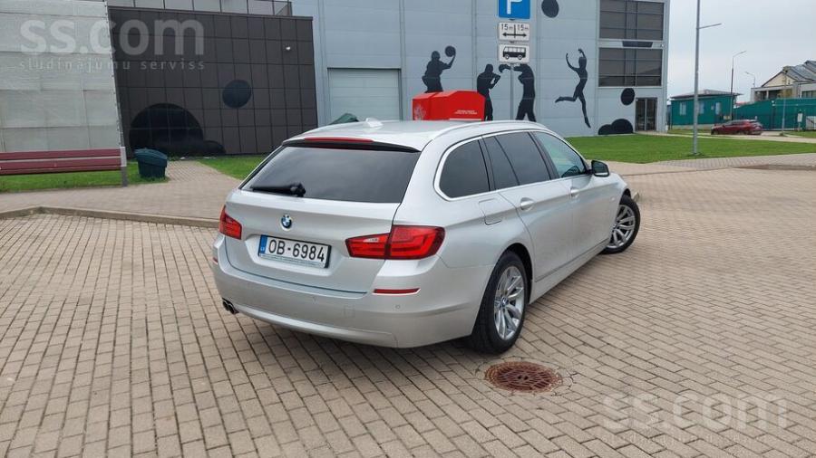 Grey BMW 530 2013 in Riga, with an engine capacity of 3.00 L and mileage of 132 thousand km for 8900 €, photo 22 on AUTOMOTO.COM.LV