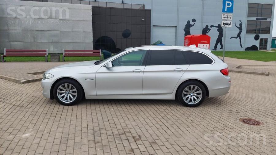 Grey BMW 530 2013 in Riga, with an engine capacity of 3.00 L and mileage of 132 thousand km for 8900 €, photo 27 on AUTOMOTO.COM.LV