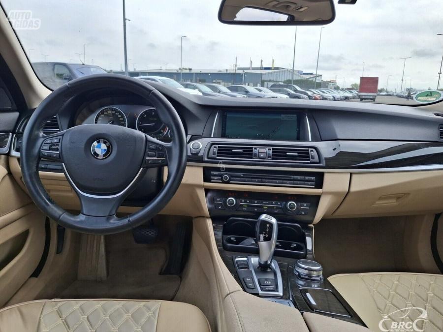 Серый БМВ 530 2014 в Авиженяй, объемом двигателя 3.00 л и пробегом 256 тыс. км за 11500 €, фото 10 на AUTOMOTO.COM.LV