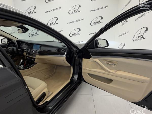 Pelēks BMW 530 2014 Avižieniai, ar dzinēja tilpumu 3.00 L un nobraukumu 256 tūkst. km par 11500 €, foto 8 vietnē AUTOMOTO.COM.LV