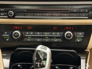Pelēks BMW 530 2014 Avižieniai, ar dzinēja tilpumu 3.00 L un nobraukumu 256 tūkst. km par 11500 €, foto 18 vietnē AUTOMOTO.COM.LV