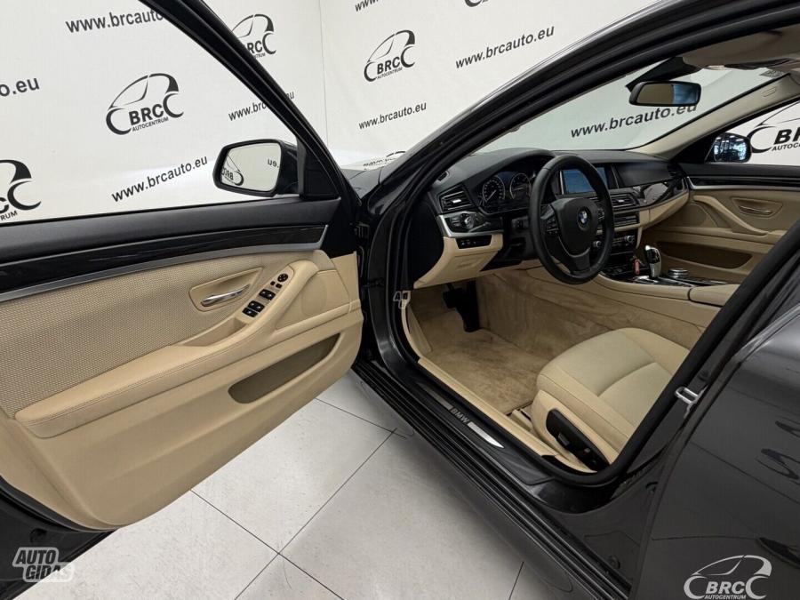 Pelēks BMW 530 2014 Avižieniai, ar dzinēja tilpumu 3.00 L un nobraukumu 256 tūkst. km par 11500 €, foto 20 vietnē AUTOMOTO.COM.LV