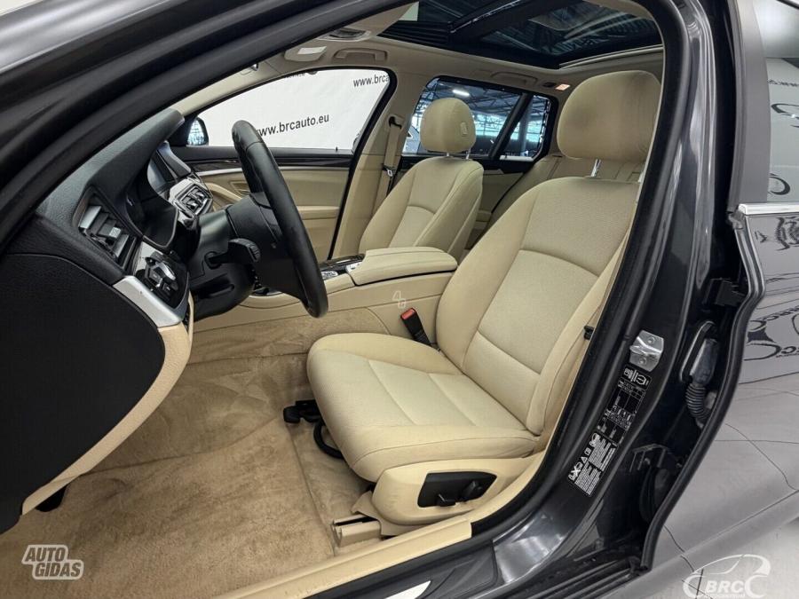 Pelēks BMW 530 2014 Avižieniai, ar dzinēja tilpumu 3.00 L un nobraukumu 256 tūkst. km par 11500 €, foto 24 vietnē AUTOMOTO.COM.LV