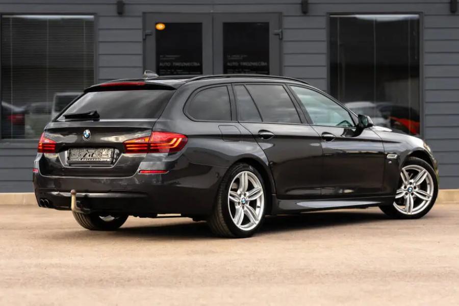 Pelēks BMW 530 2014 Jelgava, ar dzinēja tilpumu 3.00 L un nobraukumu 230 tūkst. km par 15950 €, foto 5 vietnē AUTOMOTO.COM.LV