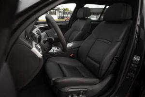 Pelēks BMW 530 2014 Jelgava, ar dzinēja tilpumu 3.00 L un nobraukumu 230 tūkst. km par 15950 €, foto 15 vietnē AUTOMOTO.COM.LV