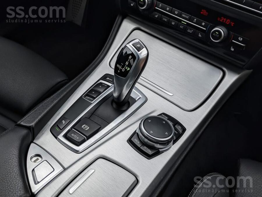 Pelēks BMW 530 2014 Tukums, ar dzinēja tilpumu 3.00 L un nobraukumu 270 tūkst. km par 13990 €, foto 16 vietnē AUTOMOTO.COM.LV