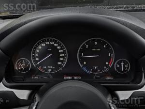 Pelēks BMW 530 2014 Tukums, ar dzinēja tilpumu 3.00 L un nobraukumu 270 tūkst. km par 13990 €, foto 17 vietnē AUTOMOTO.COM.LV