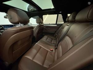 Grey BMW 530 2014 in Marijampole, with an engine capacity of 2.99 L and mileage of 243 thousand km for 11999 €, photo 24 on AUTOMOTO.COM.LV