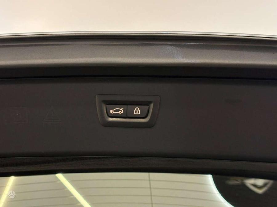 Grey BMW 530 2014 in Marijampole, with an engine capacity of 2.99 L and mileage of 243 thousand km for 11999 €, photo 32 on AUTOMOTO.COM.LV