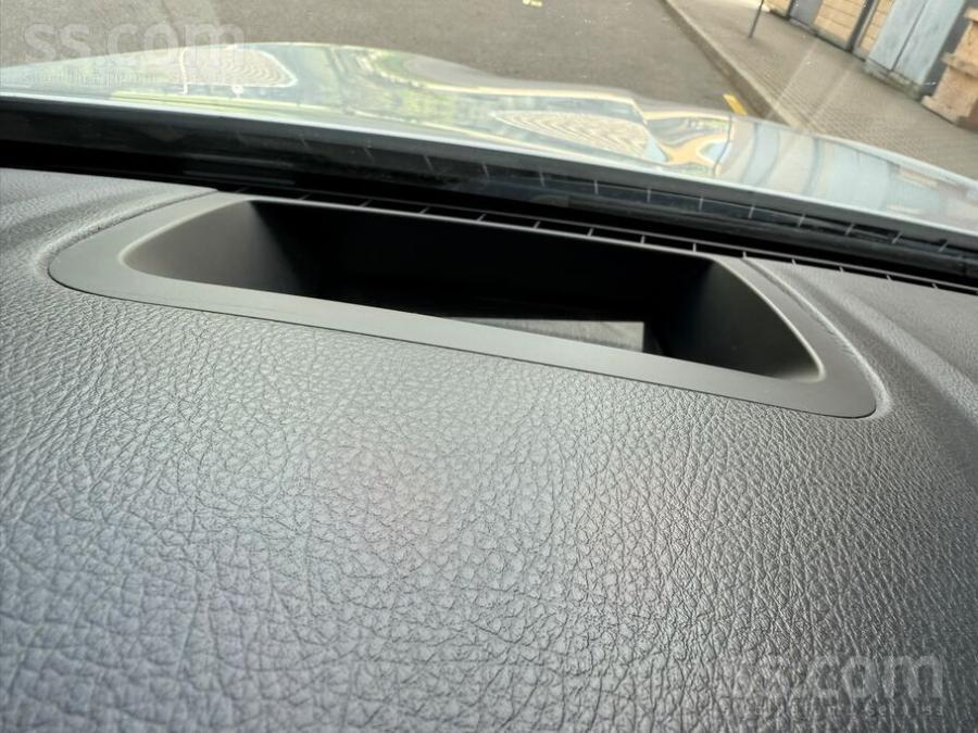 Grey BMW 530 2014 in Riga, with an engine capacity of 3.00 L and mileage of 0 thousand km for 12900 €, photo 9 on AUTOMOTO.COM.LV