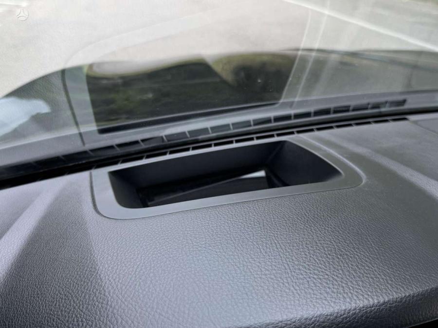 Pelēks BMW 530 2014 Jonava, ar dzinēja tilpumu 3.00 L un nobraukumu 299 tūkst. km par 10499 €, foto 44 vietnē AUTOMOTO.COM.LV