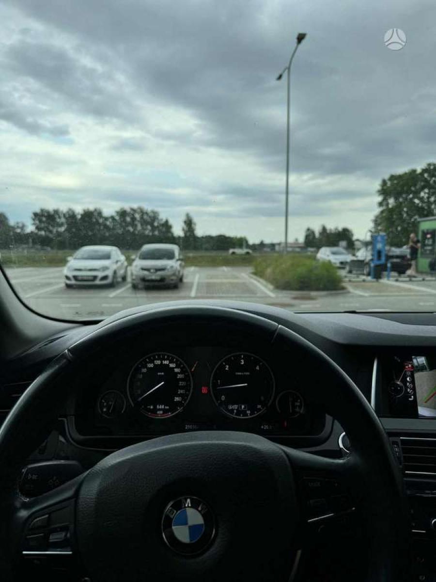 Pelēks BMW 530 2014 Viļņa, ar dzinēja tilpumu 2.99 L un nobraukumu 210 tūkst. km par 10900 €, foto 12 vietnē AUTOMOTO.COM.LV