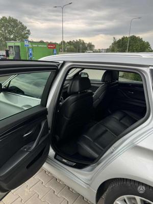 Pelēks BMW 530 2014 Viļņa, ar dzinēja tilpumu 2.99 L un nobraukumu 210 tūkst. km par 10900 €, foto 20 vietnē AUTOMOTO.COM.LV