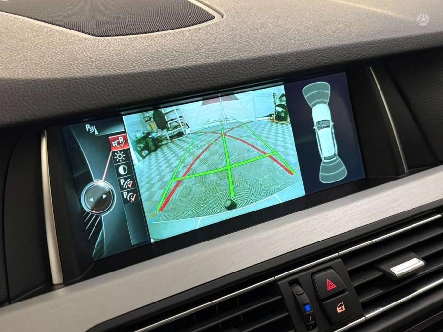 Pelēks BMW 530 2014 Marijampole, ar dzinēja tilpumu 2.99 L un nobraukumu 243 tūkst. km par 11650 €, foto 4 vietnē AUTOMOTO.COM.LV