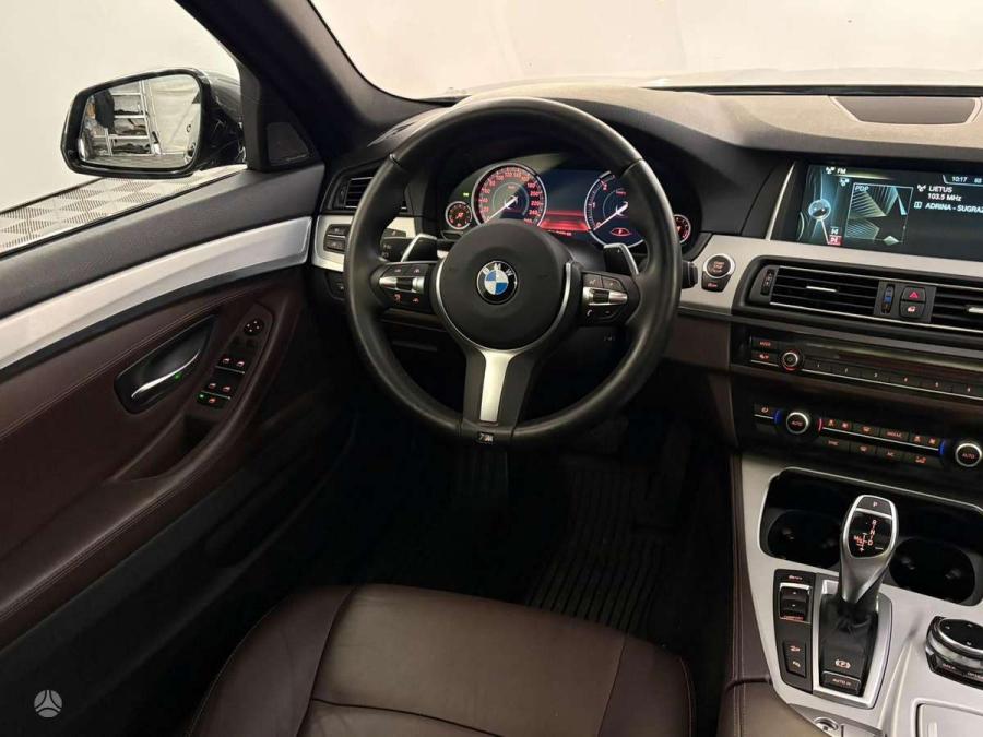 Pelēks BMW 530 2014 Marijampole, ar dzinēja tilpumu 2.99 L un nobraukumu 243 tūkst. km par 11650 €, foto 21 vietnē AUTOMOTO.COM.LV