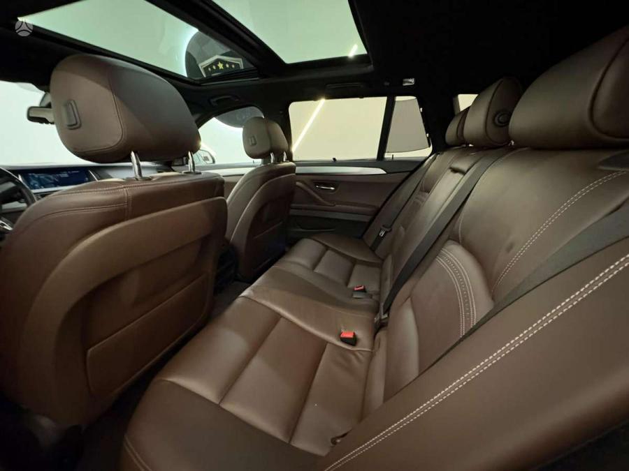 Pelēks BMW 530 2014 Marijampole, ar dzinēja tilpumu 2.99 L un nobraukumu 243 tūkst. km par 11650 €, foto 24 vietnē AUTOMOTO.COM.LV