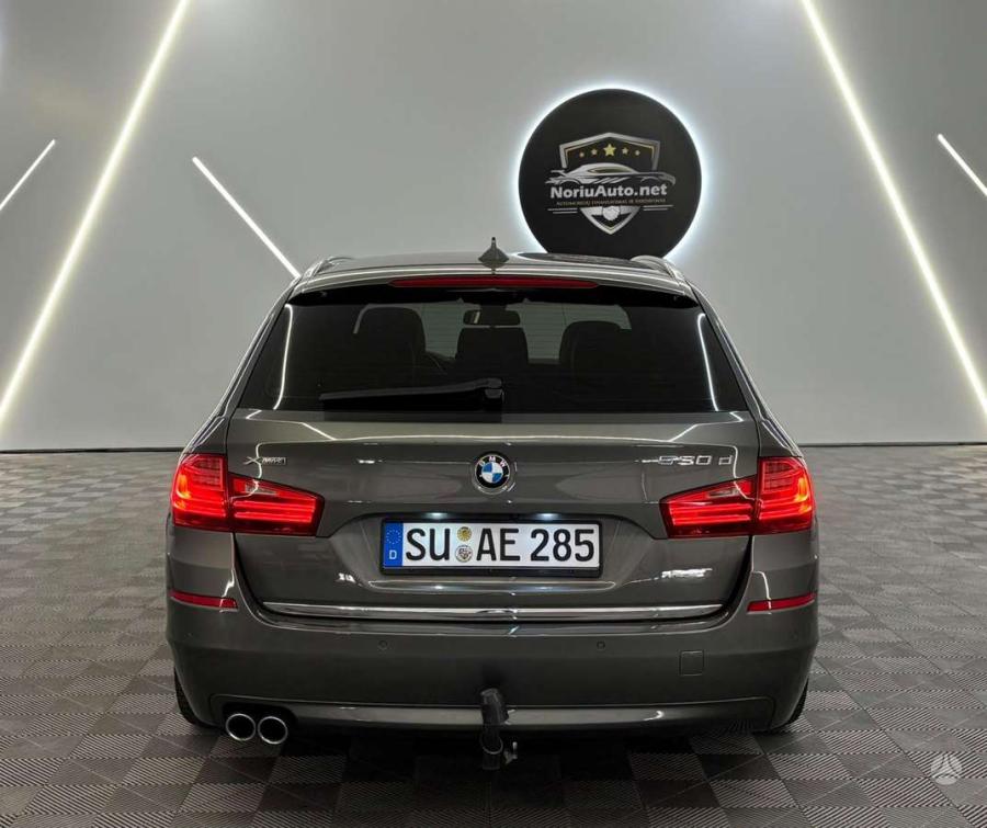 Pelēks BMW 530 2014 Marijampole, ar dzinēja tilpumu 2.99 L un nobraukumu 243 tūkst. km par 11650 €, foto 36 vietnē AUTOMOTO.COM.LV