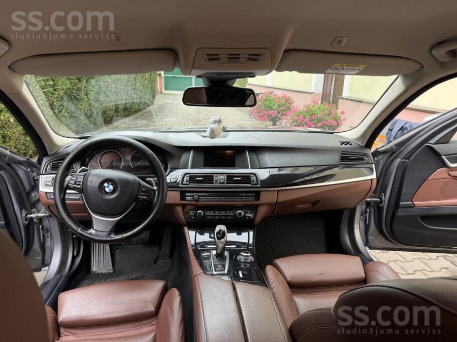 Pelēks BMW 530 2014 Jelgava, ar dzinēja tilpumu 3.00 L un nobraukumu 275 tūkst. km par 12000 €, foto 15 vietnē AUTOMOTO.COM.LV