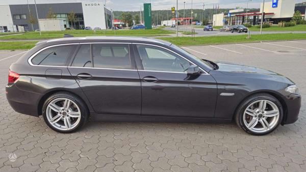Pelēks BMW 530 2014 Viļņa, ar dzinēja tilpumu 2.99 L un nobraukumu 296 tūkst. km par 8700 €, foto 9 vietnē AUTOMOTO.COM.LV