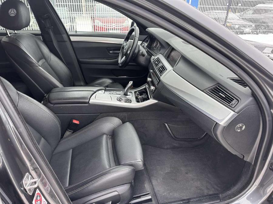Pelēks BMW 530 2015 Šauļi, ar dzinēja tilpumu 2.99 L un nobraukumu 277 tūkst. km par 12600 €, foto 26 vietnē AUTOMOTO.COM.LV