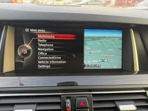 Grey BMW 530 2015 in Siauliai, with an engine capacity of 3.00 L and mileage of 273 thousand km for 10500 €, photo 11 on AUTOMOTO.COM.LV