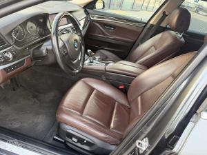 Grey BMW 530 2015 in Siauliai, with an engine capacity of 3.00 L and mileage of 273 thousand km for 10500 €, photo 13 on AUTOMOTO.COM.LV