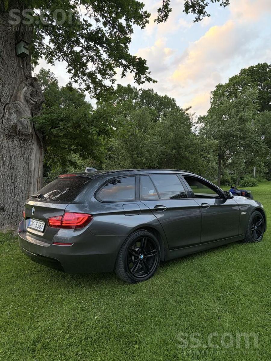 Pelēks BMW 530 2015 Jelgava, ar dzinēja tilpumu 3.00 L un nobraukumu 300 tūkst. km par 11950 €, foto 5 vietnē AUTOMOTO.COM.LV