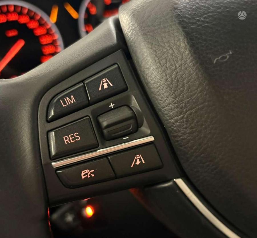 Pelēks BMW 530 2015 Marijampole, ar dzinēja tilpumu 2.99 L un nobraukumu 331 tūkst. km par 10999 €, foto 13 vietnē AUTOMOTO.COM.LV