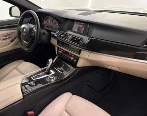 Pelēks BMW 530 2015 Marijampole, ar dzinēja tilpumu 2.99 L un nobraukumu 331 tūkst. km par 10999 €, foto 15 vietnē AUTOMOTO.COM.LV