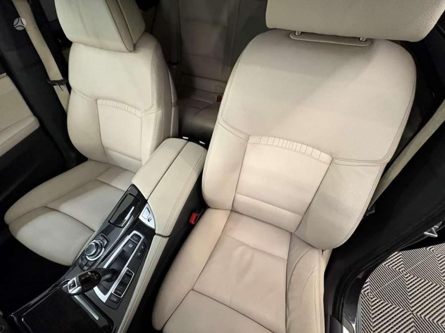 Pelēks BMW 530 2015 Marijampole, ar dzinēja tilpumu 2.99 L un nobraukumu 331 tūkst. km par 10999 €, foto 29 vietnē AUTOMOTO.COM.LV