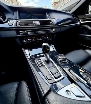 Grey BMW 530 2015 in Kaunas, with an engine capacity of 0.00 L and mileage of 303 thousand km for 9700 €, photo 23 on AUTOMOTO.COM.LV