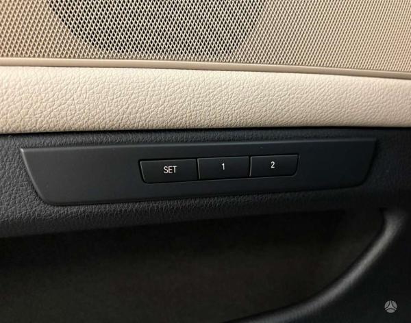 Grey BMW 530 2015 in Marijampole, with an engine capacity of 2.99 L and mileage of 331 thousand km for 10450 €, photo 10 on AUTOMOTO.COM.LV