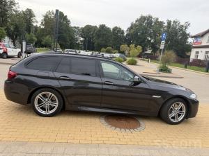 Grey BMW 530 2015 in Riga, with an engine capacity of 3.00 L and mileage of 310 thousand km for 11800 €, photo 5 on AUTOMOTO.COM.LV