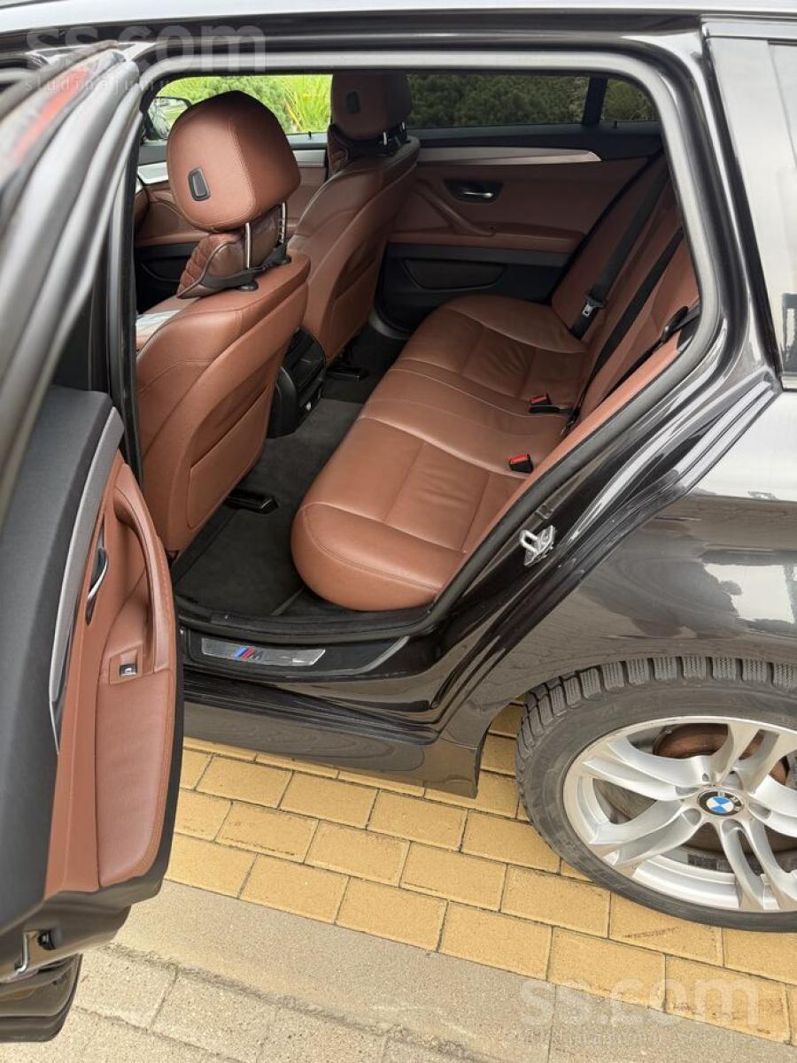 Grey BMW 530 2015 in Riga, with an engine capacity of 3.00 L and mileage of 310 thousand km for 11800 €, photo 6 on AUTOMOTO.COM.LV