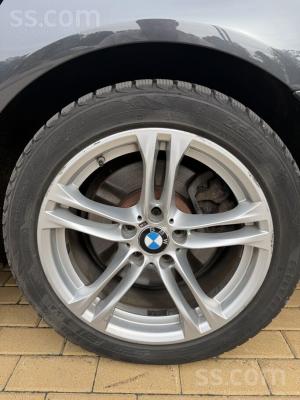 Grey BMW 530 2015 in Riga, with an engine capacity of 3.00 L and mileage of 310 thousand km for 11800 €, photo 14 on AUTOMOTO.COM.LV