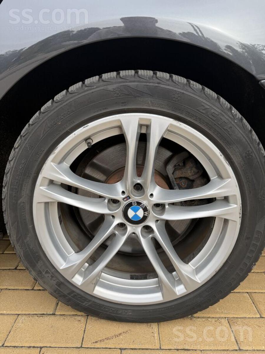 Grey BMW 530 2015 in Riga, with an engine capacity of 3.00 L and mileage of 310 thousand km for 11800 €, photo 14 on AUTOMOTO.COM.LV