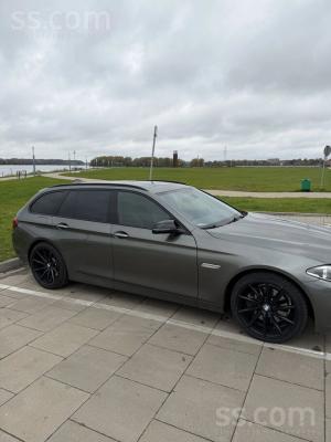 Pelēks BMW 530 2015 Ogre, ar dzinēja tilpumu 3.00 L un nobraukumu 398 tūkst. km par 14850 €, foto 13 vietnē AUTOMOTO.COM.LV