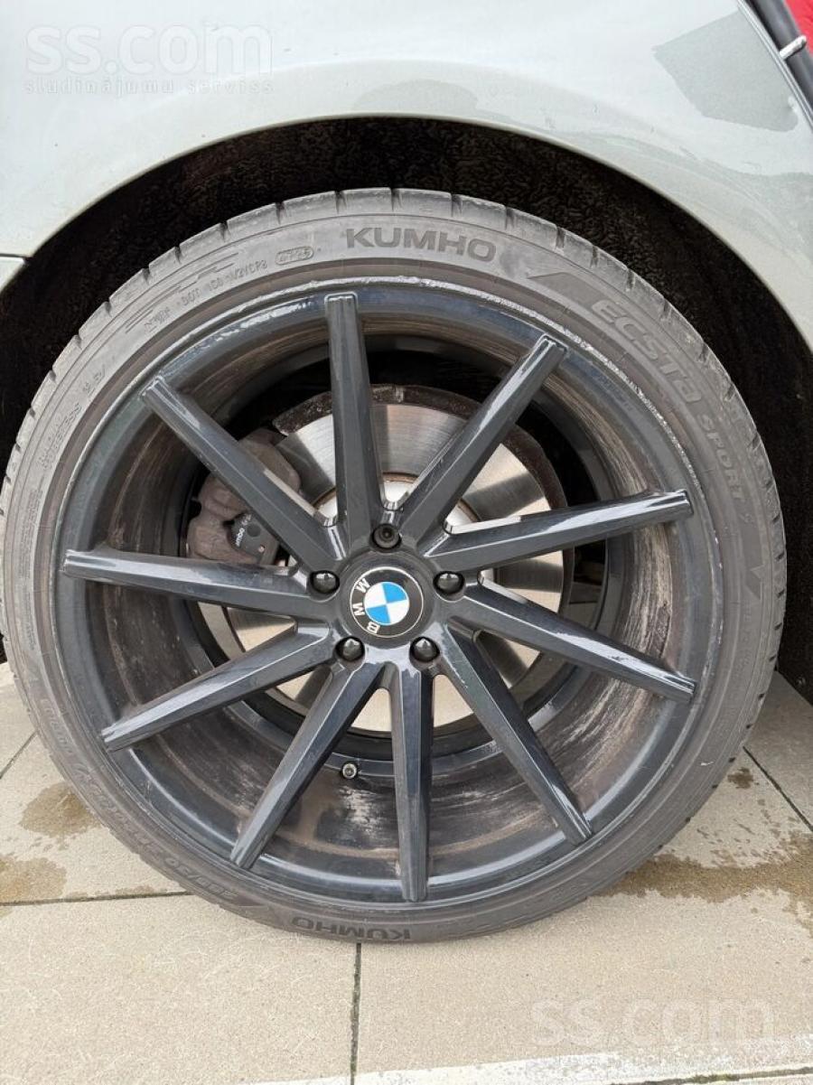 Pelēks BMW 530 2015 Ogre, ar dzinēja tilpumu 3.00 L un nobraukumu 398 tūkst. km par 14850 €, foto 36 vietnē AUTOMOTO.COM.LV