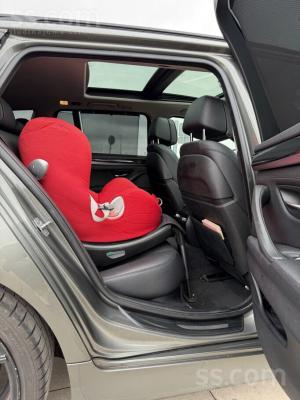 Pelēks BMW 530 2015 Ogre, ar dzinēja tilpumu 3.00 L un nobraukumu 398 tūkst. km par 14850 €, foto 41 vietnē AUTOMOTO.COM.LV