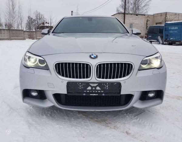 Grey BMW 530 2016 in Siauliai, with an engine capacity of 2.99 L and mileage of 273 thousand km for 10900 €, photo 2 on AUTOMOTO.COM.LV