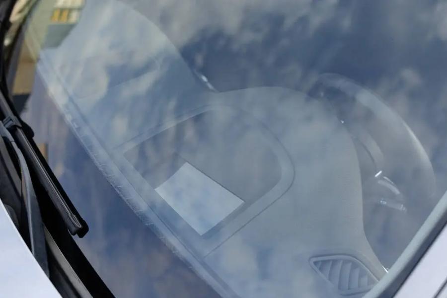 Grey BMW 530 2016 in Jelgava, with an engine capacity of 3.00 L and mileage of 269 thousand km for 12650 €, photo 18 on AUTOMOTO.COM.LV