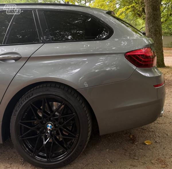 BMW 530 2016 Kauņa vietnē Pelēks BMW 530 2016 Kauņa, ar dzinēja tilpumu 3.00 L un nobraukumu 160 tūkst. km par 19000 €, foto 11 vietnē AUTOMOTO.COM.LV